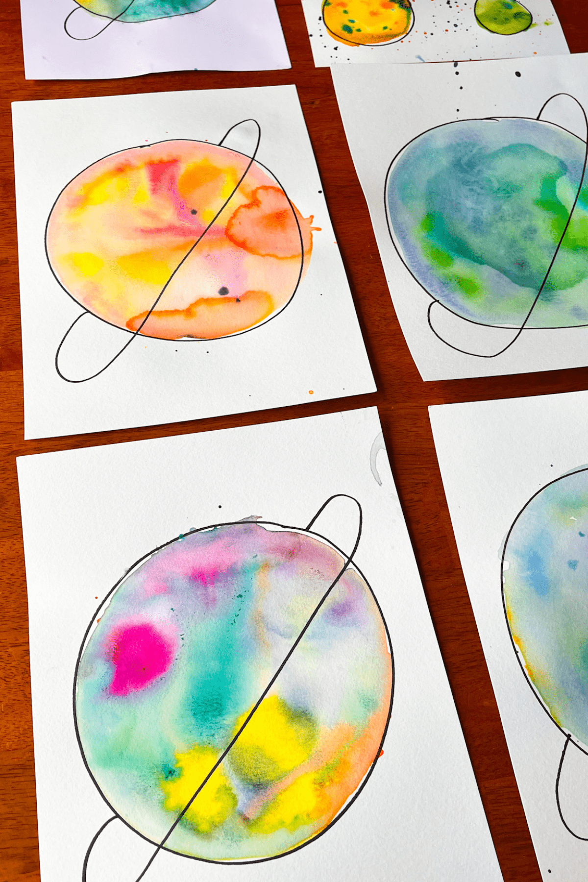 Wet-on-Wet Watercolor Planets - Friends Art Lab
