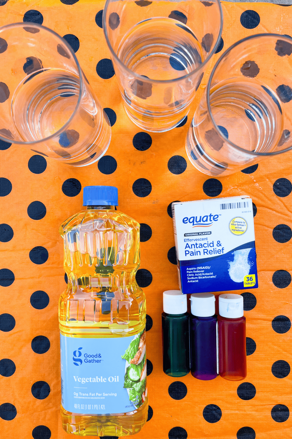 Halloween Lava Lamp Science Experiment - Friends Art Lab