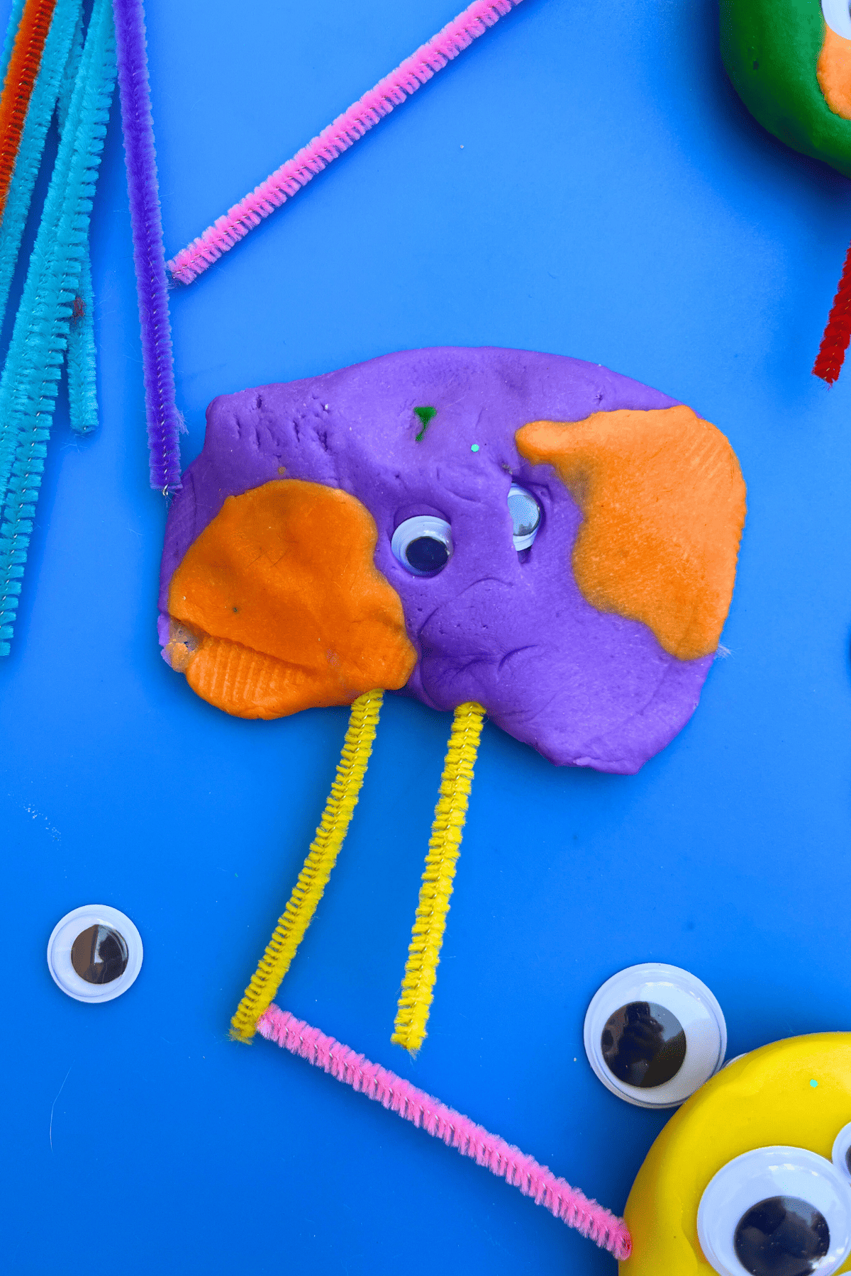 Play Dough Monsters - Friends Art Lab