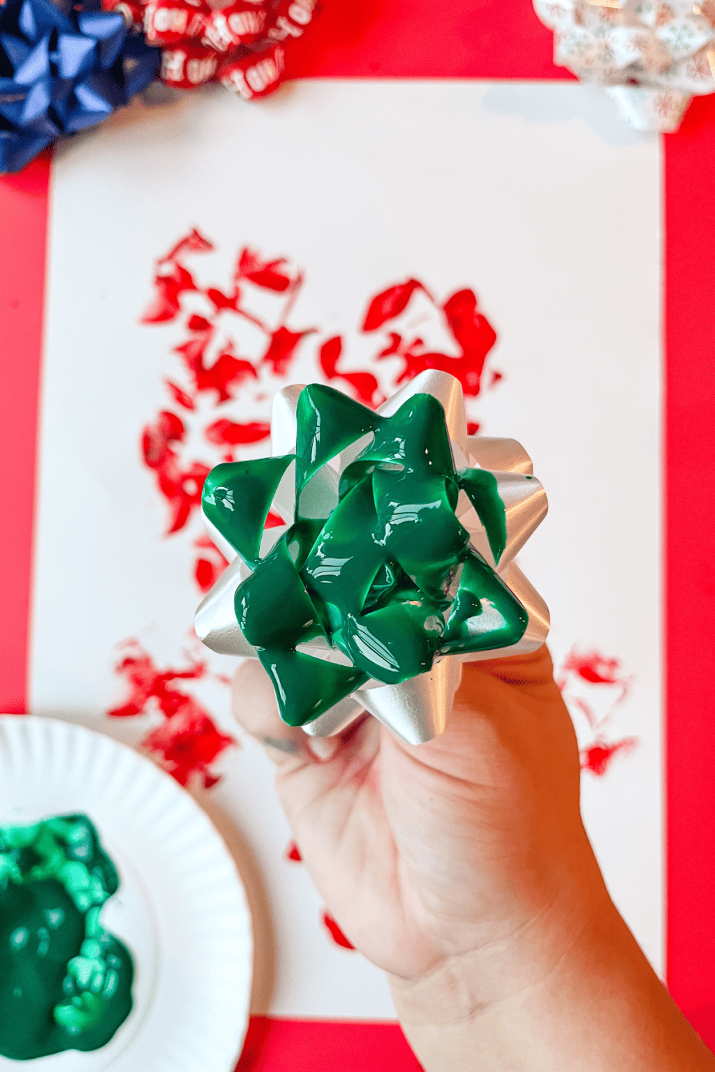 Christmas Bow Painting Process Art Project - Friends Art Lab