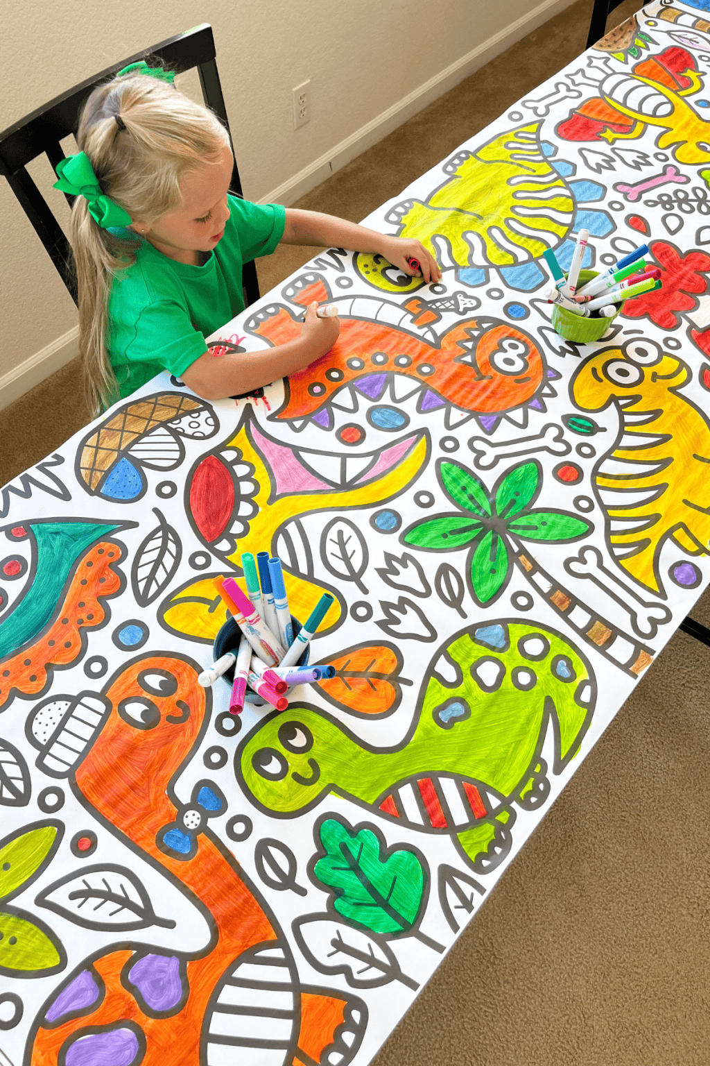 Dinosaur Giant Coloring Poster - Friends Art Lab