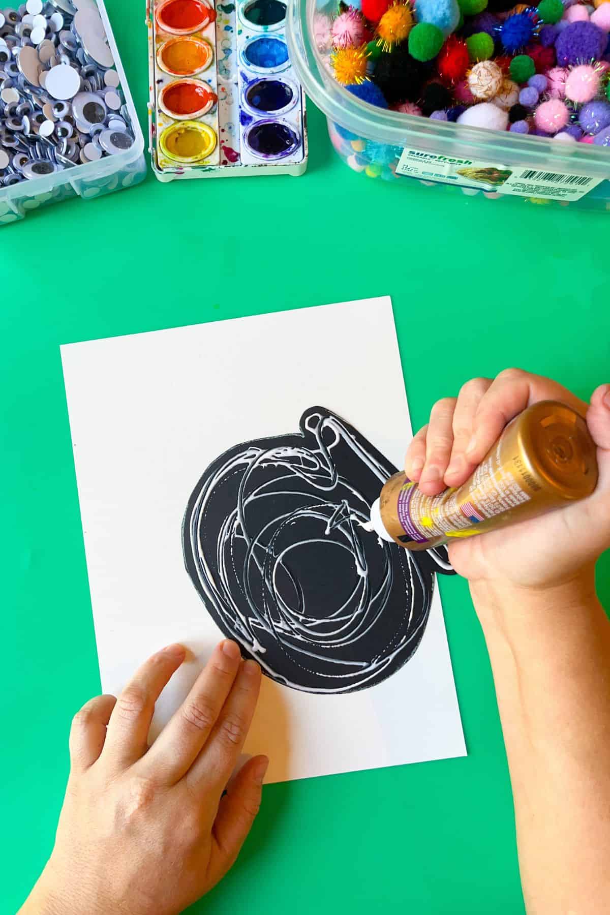Witch’s Cauldron Halloween Craft: A Spooky Fun Art Activity - Friends ...