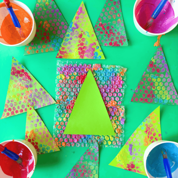 Bubble Wrap Christmas Trees - Preschool Process Art - Friends Art Lab
