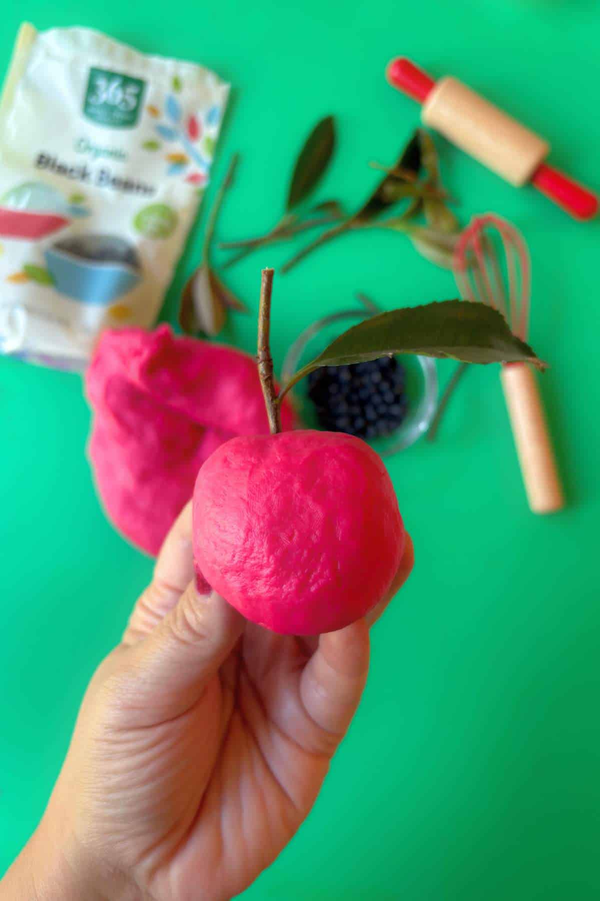 Apple play dough activity for kids - Friends Art Lab