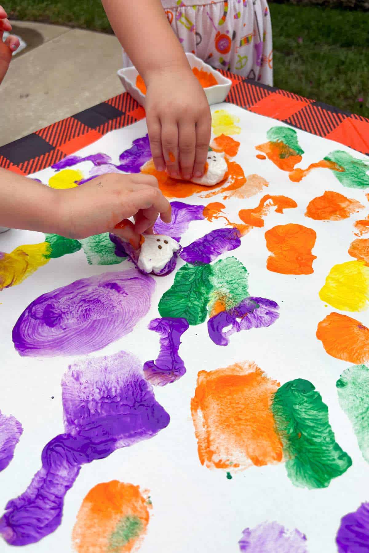 Halloween Ghost Painting for Kids with Peeps Marshmallows - Friends Art Lab